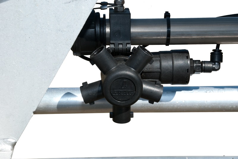We supply aluminum spray booms in Canada - Gaber Distributors